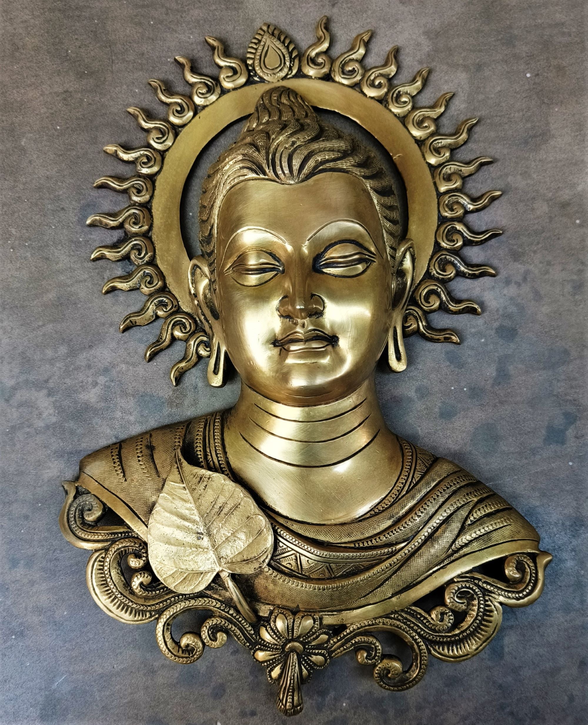 Brass Wall Hanging Buddha Mask Idol – Craftview