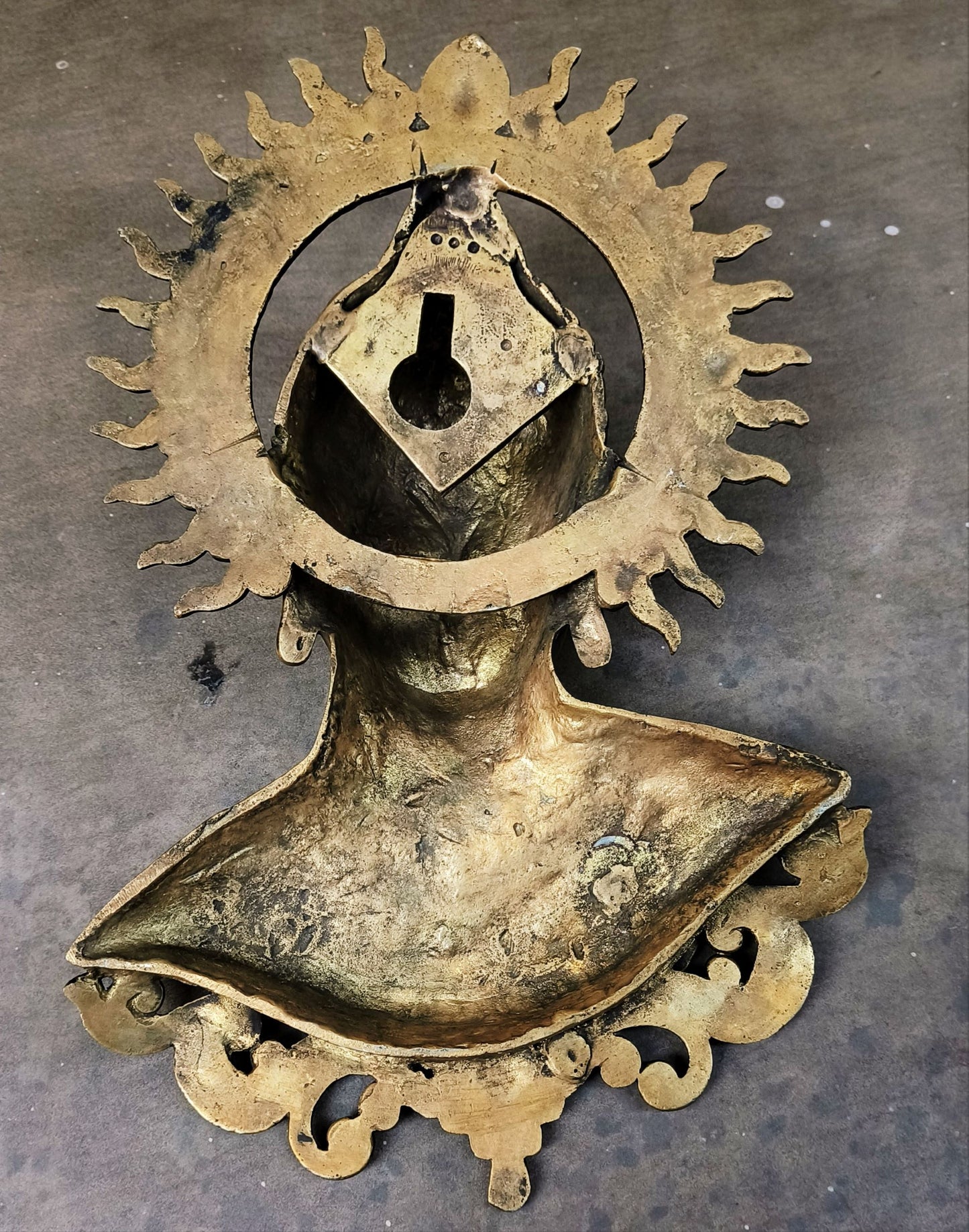 Brass Wall Hanging Buddha Mask Idol – Craftview